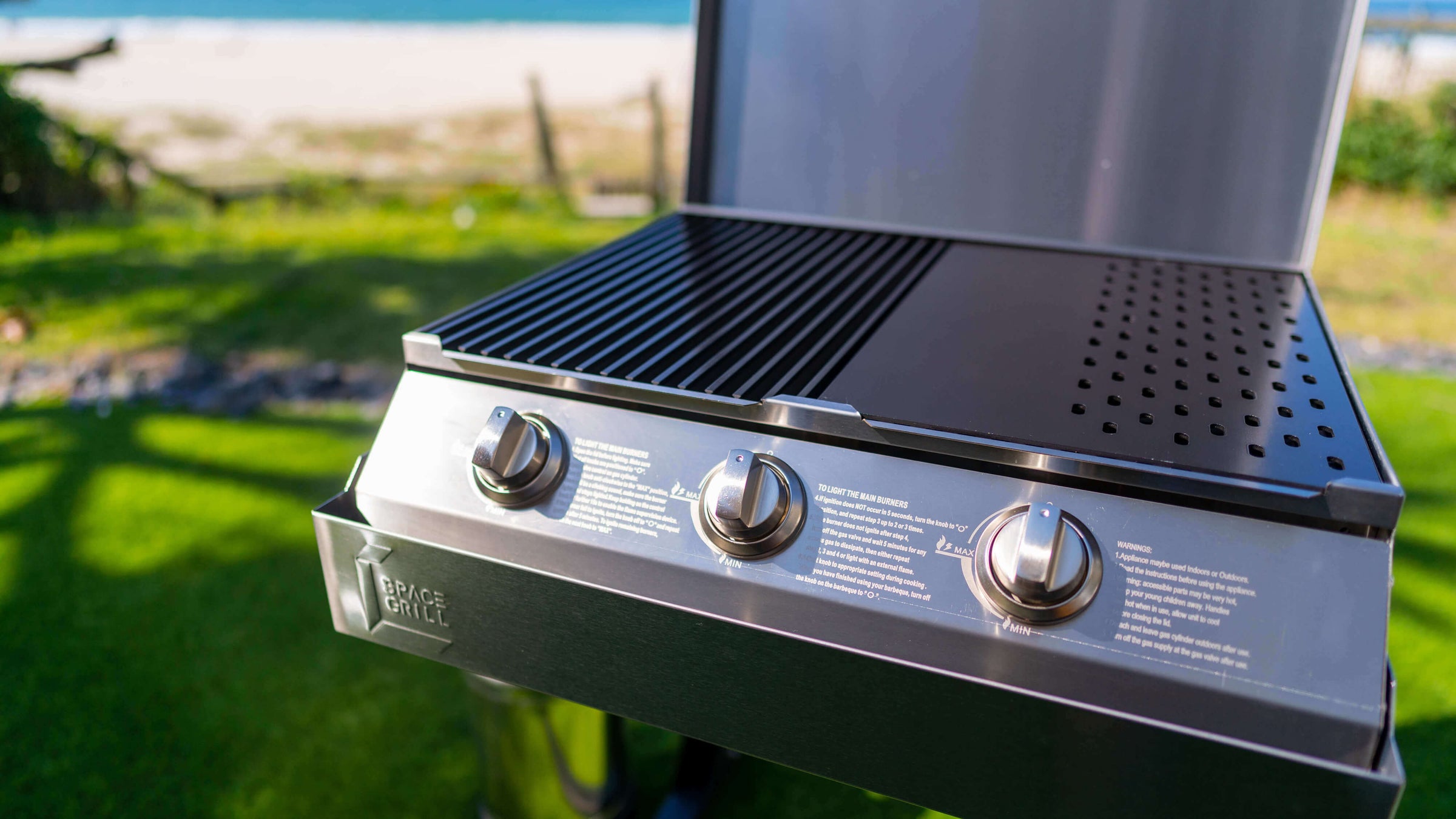 Space Grill - Award Winning Fold Out BBQ